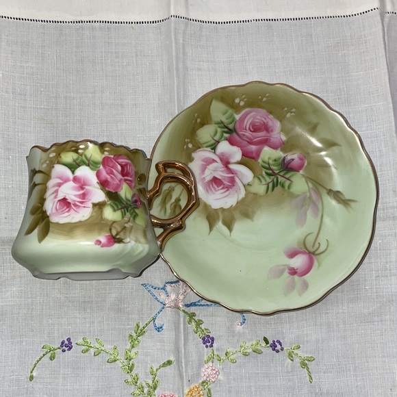 Lefton | Kitchen | Vintage Lefton Teapot With 2 Cup And Saucer Sets ...